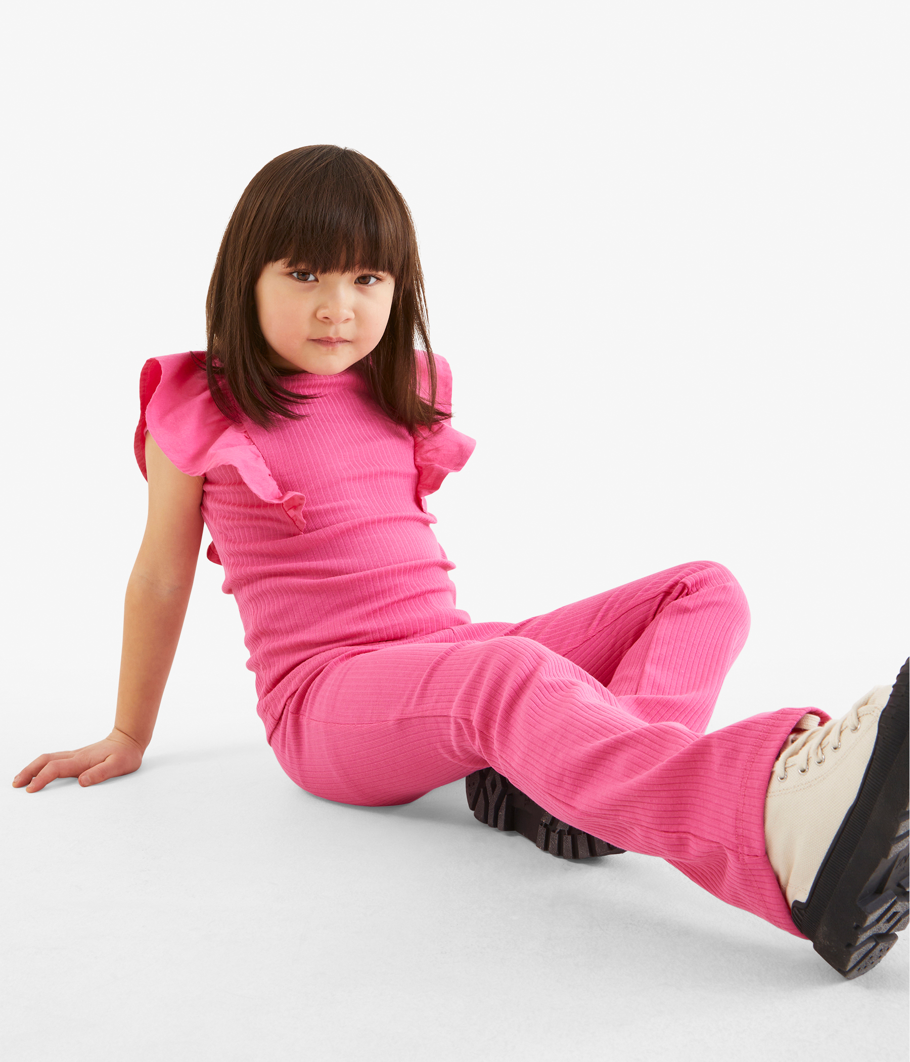 Ribbade utsvängda leggings