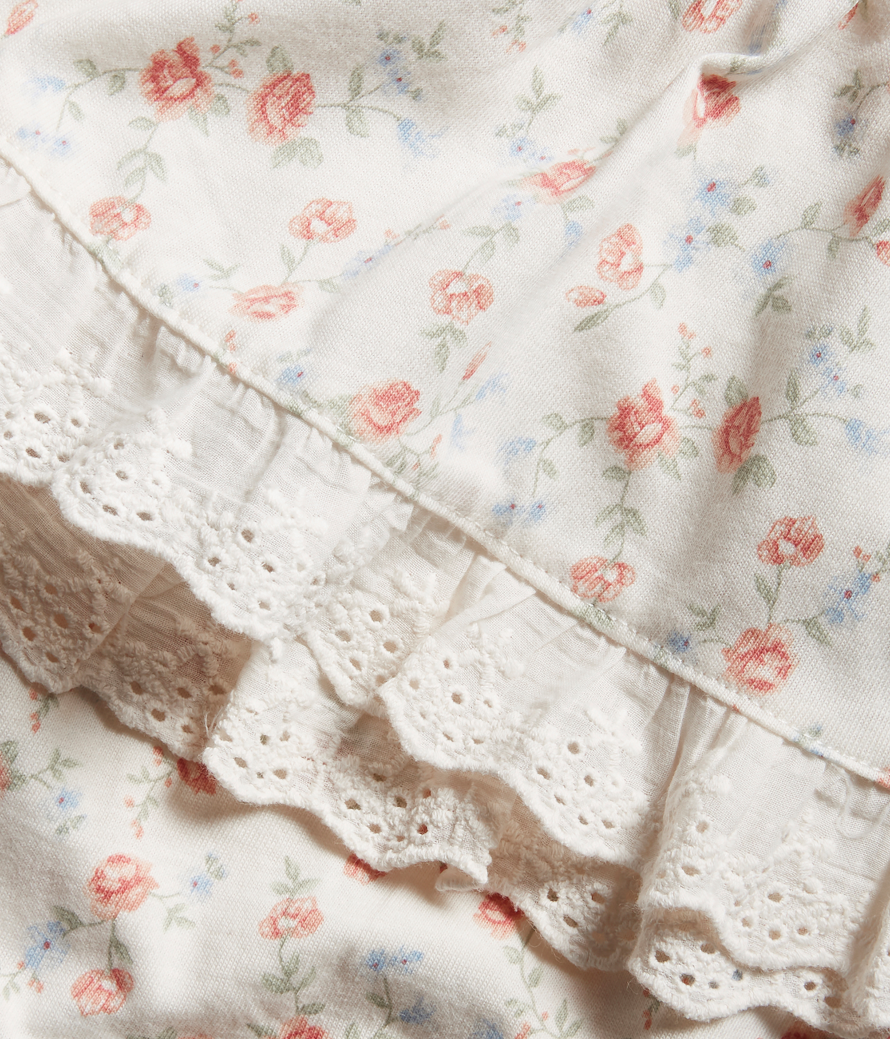 Blommig klänning | Kappahl