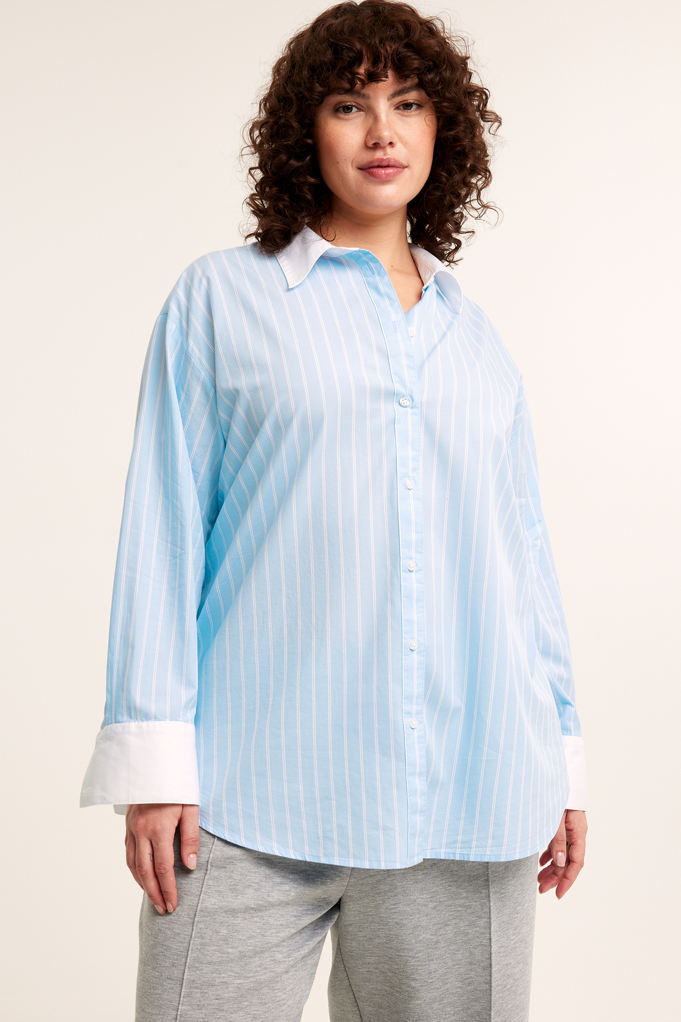 Randig skjorta med kontrastkrage | Ljusblå | Dam | Kappahl