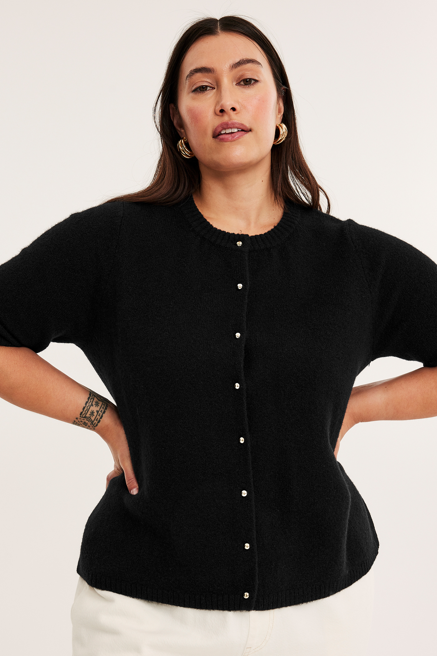 Lyhythihainen neuletakki | Musta | Naiset | Kappahl