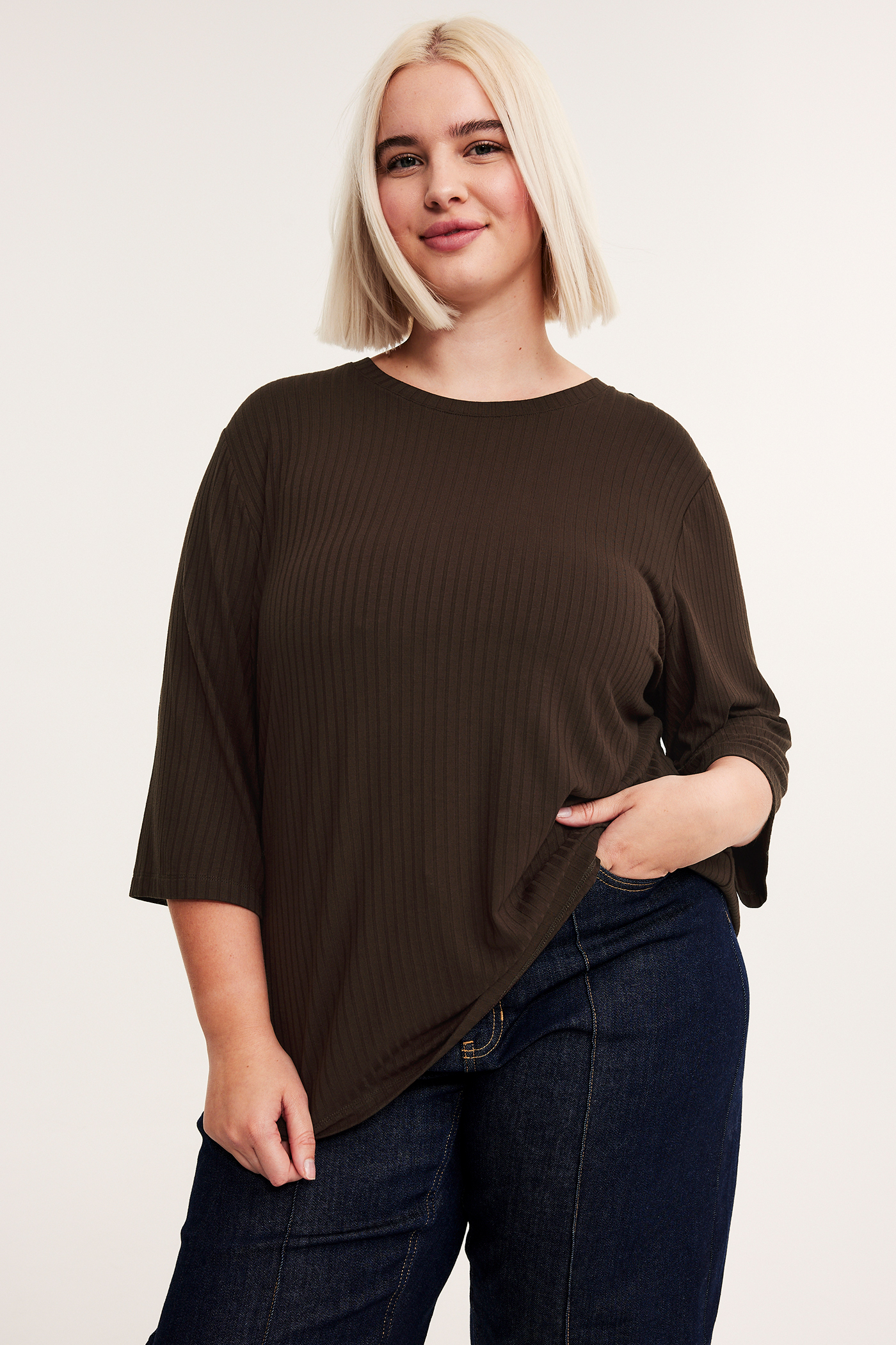 Ribbad topp | Mörkbrun | Dam | Kappahl